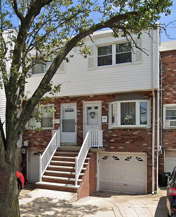 139 A Suburbia Dr, Jersey City, NJ 07305 | Zillow