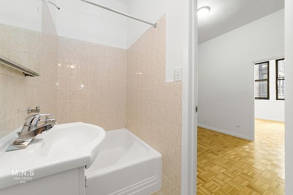 120 Riverside Drive #2G in Upper West Side, Manhattan | StreetEasy