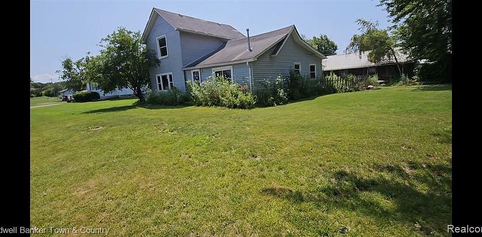 6087 Scofield Rd, Maybee, MI 48159 | Zillow