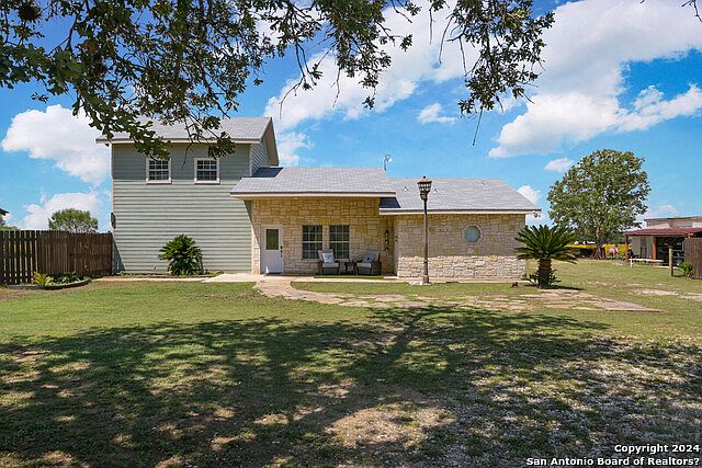 160 COUNTY ROAD 6860, Natalia, TX 78059 | MLS #1743522 | Zillow