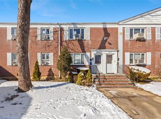 225-15 Hillside Ave #U, Queens Village, NY 11427 | MLS #S1751200 | Zillow