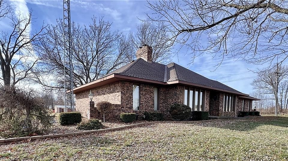 17053 S 1200th Rd, Nevada, MO 64772 | Zillow