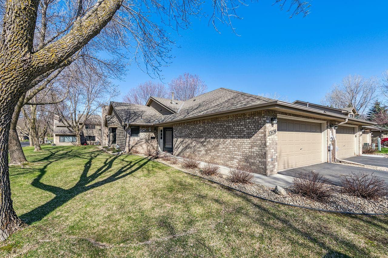 13136 Gemstone Ct, Apple Valley, MN 55124 | Zillow