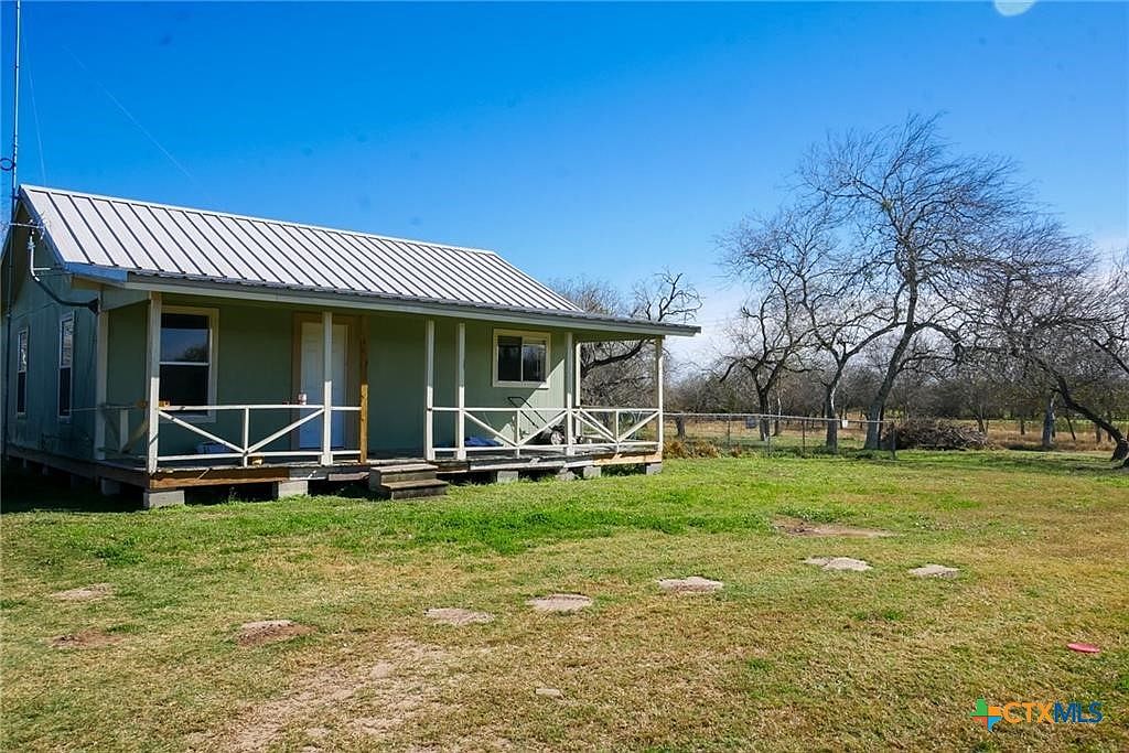 5452 Main St, Mathis, TX 78368 | MLS #544637 | Zillow
