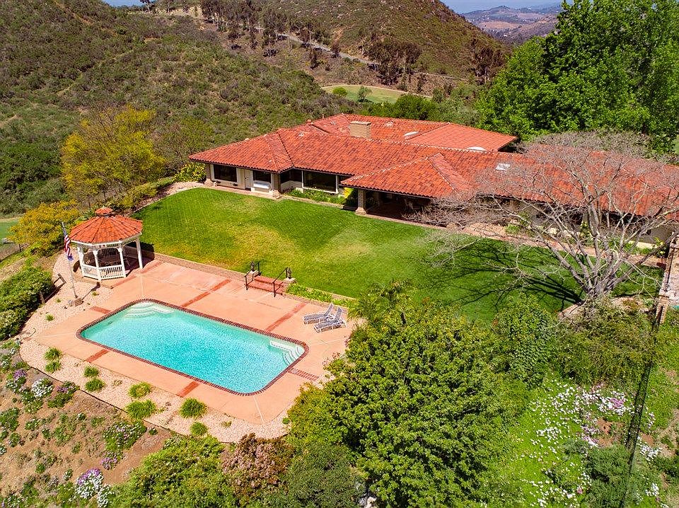 29580 Vista Valley Dr, Vista, CA 92084 | Zillow