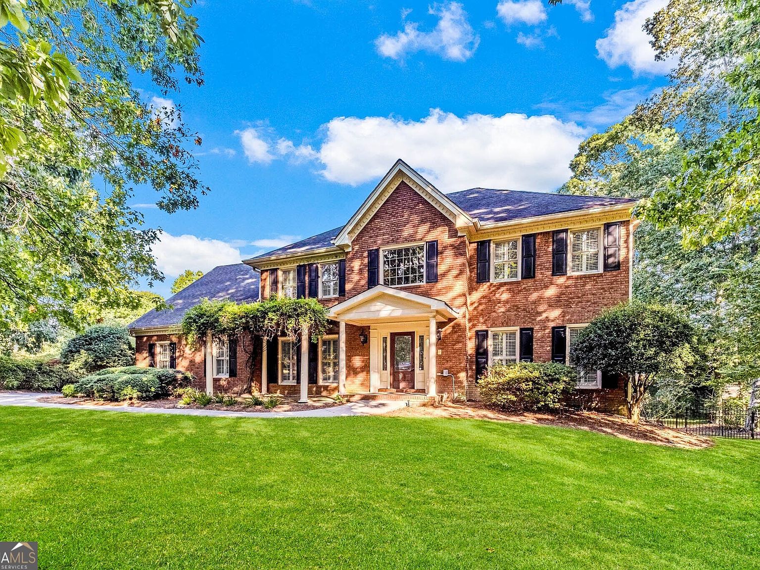 1320 Bridgewater Walk, Snellville, GA 30078 | MLS #10367540 | Zillow