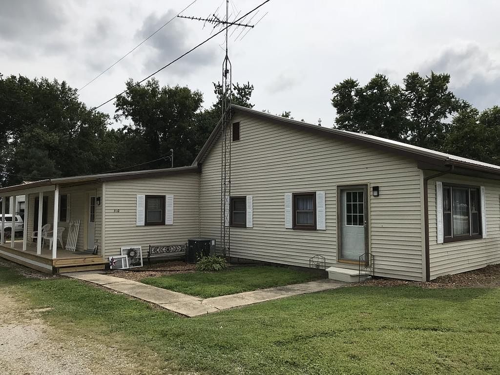 310 E Trilla Rd, Trilla, IL 62469 | Zillow