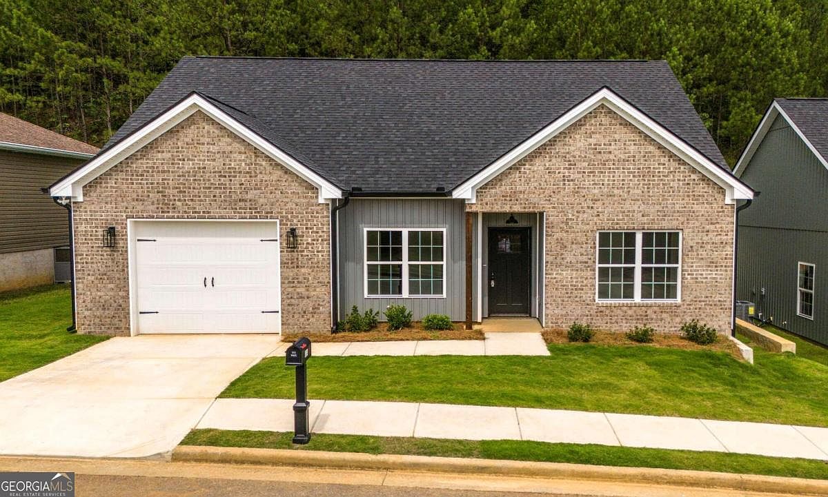 124 Lindy Ln, Oxford, AL 36203 | Zillow