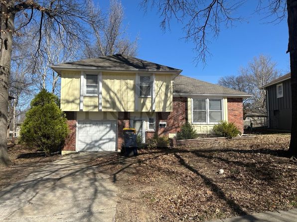 Houses For Rent in 64134 - 66 Homes | Zillow