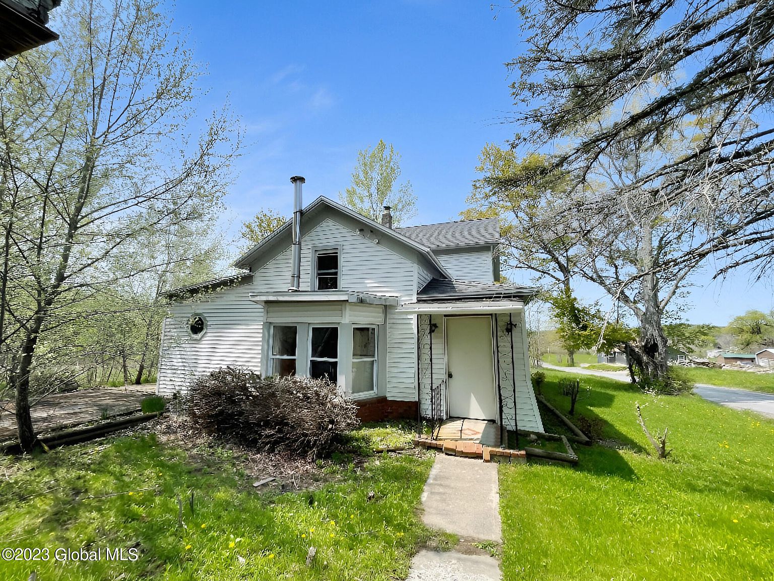 180 W Lykers Road, Sprakers, NY 12166 | Zillow