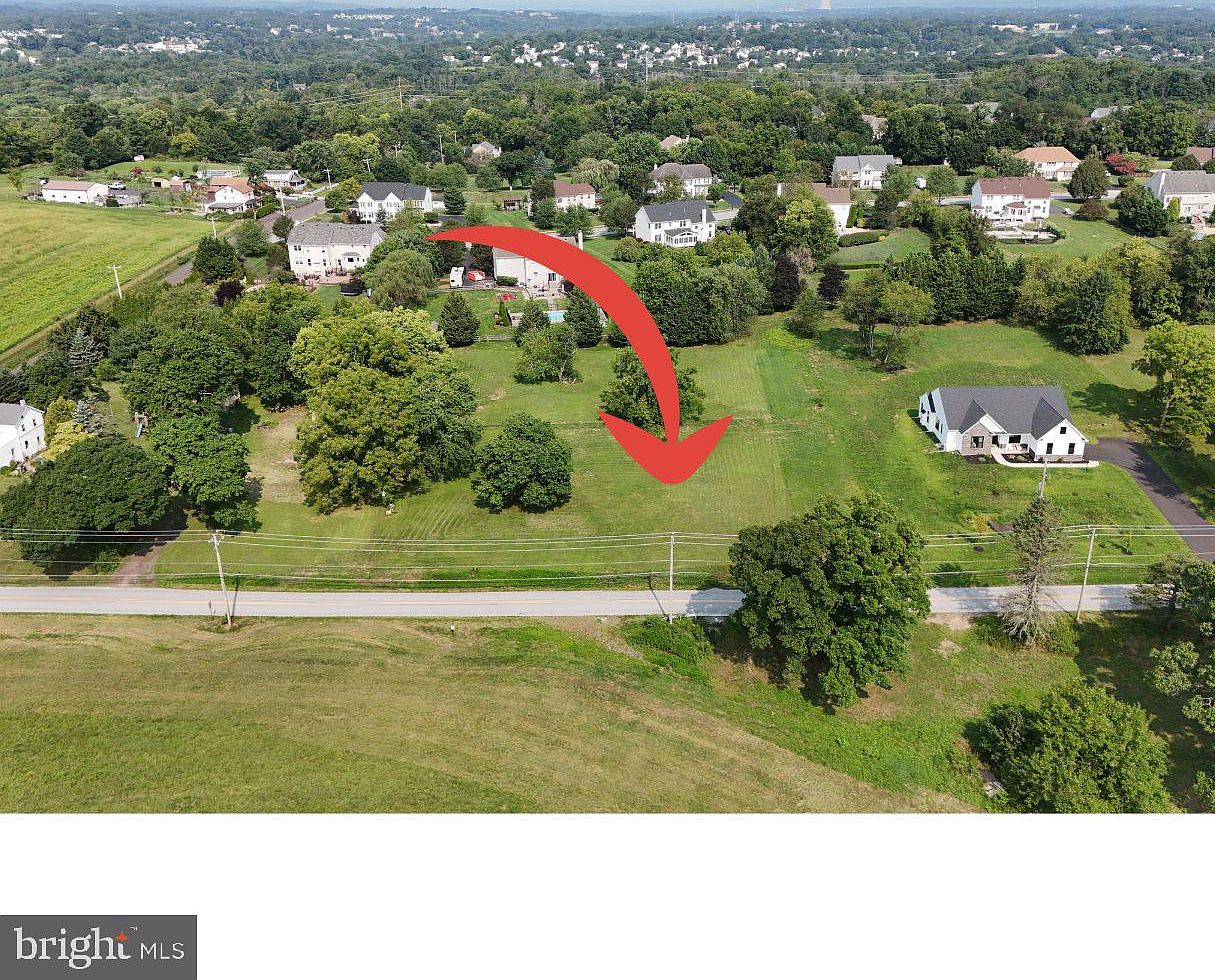 209 Old State Rd, Royersford, PA 19468 | MLS #PAMC2114178 | Zillow