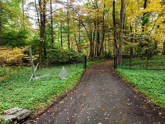 115 Old Roaring Brook Road, Mount Kisco, NY 10549 | MLS #H6236373 | Zillow