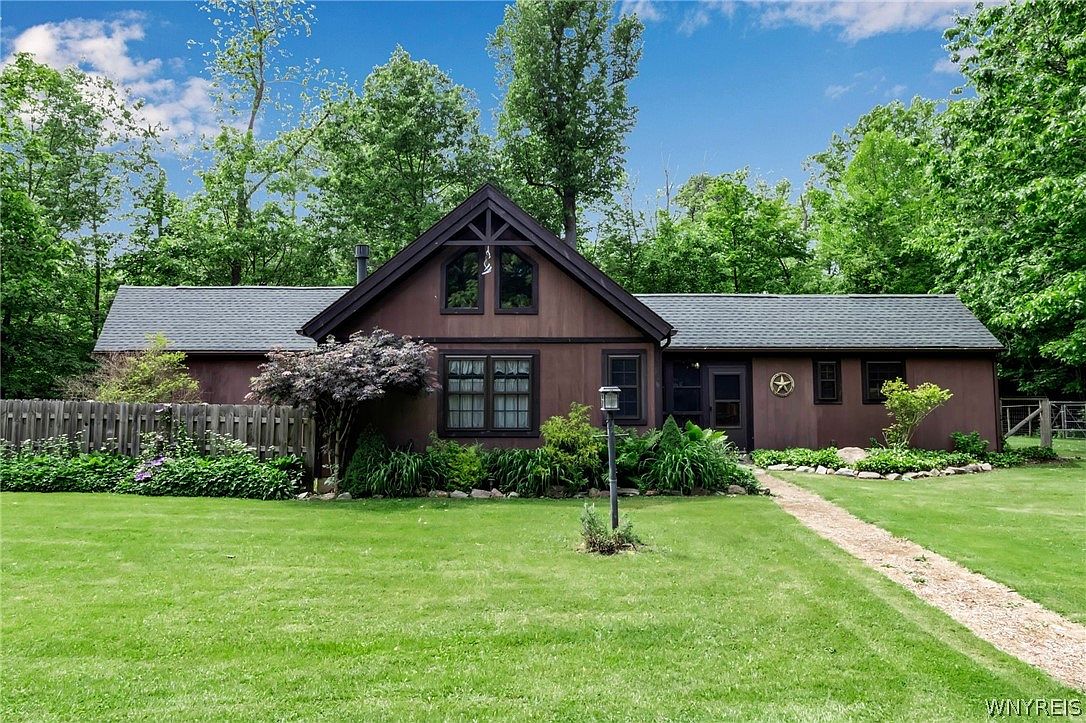 2910 Porter Center Rd, Youngstown, NY 14174 | Zillow