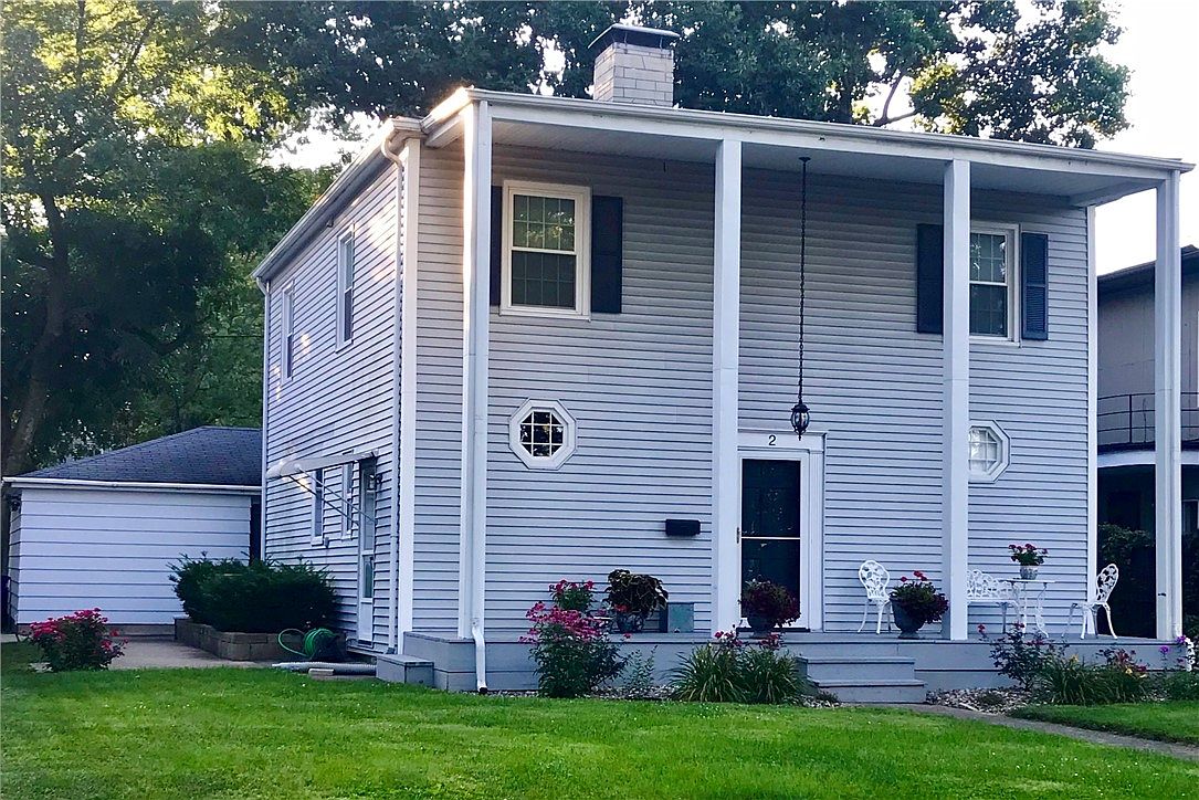 2 Edgewood Ct, Decatur, IL 62522 | Zillow