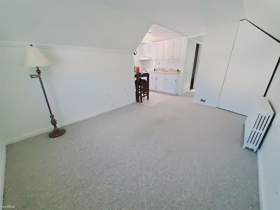 176 Seaside Ave UNIT 2, Stamford, CT 06902 | Zillow