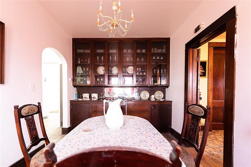 521 S Evans Ave, Leedey, OK 73654 | MLS #1163984 | Zillow