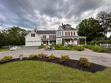 8 N River Rd Milford NH | Zillow