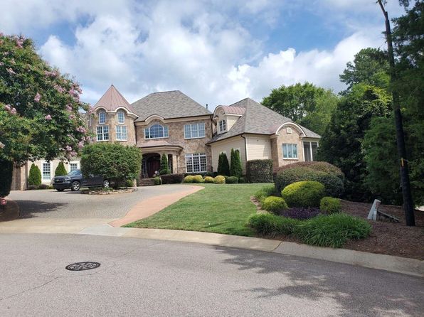 Raleigh NC Luxury Homes For Sale - 1432 Homes | Zillow