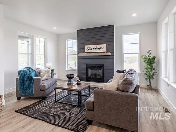 1043 Edington Ave, Moscow, ID 83843 | Zillow