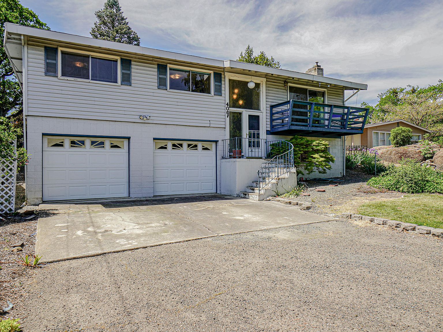 406 Highland Dr, Medford, OR 97504 | Zillow