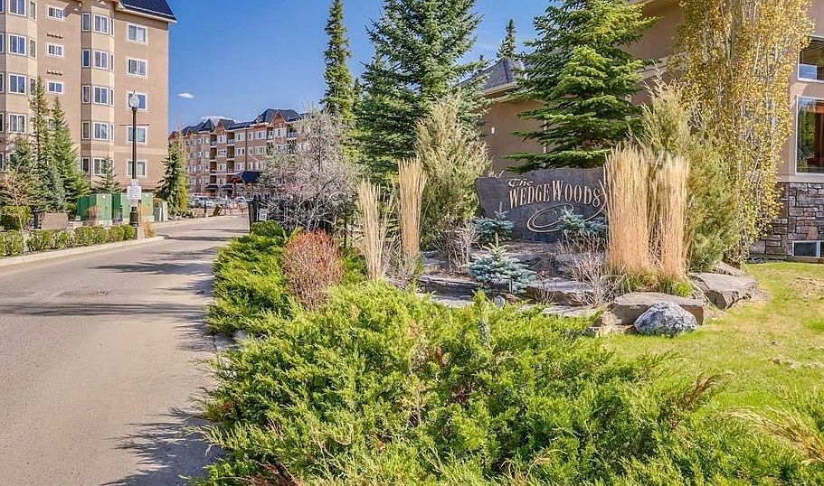 10 Discovery Ridge Close SW #319, Calgary, AB T3H 5X3 | Zillow