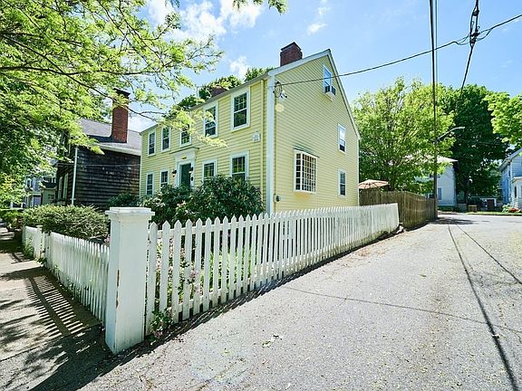 24 Hathorne St, Salem, MA 01970 | MLS #72989342 | Zillow