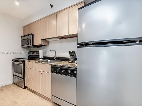 1212 NW 82nd Ave #3, Miami, FL 33126 | Zillow