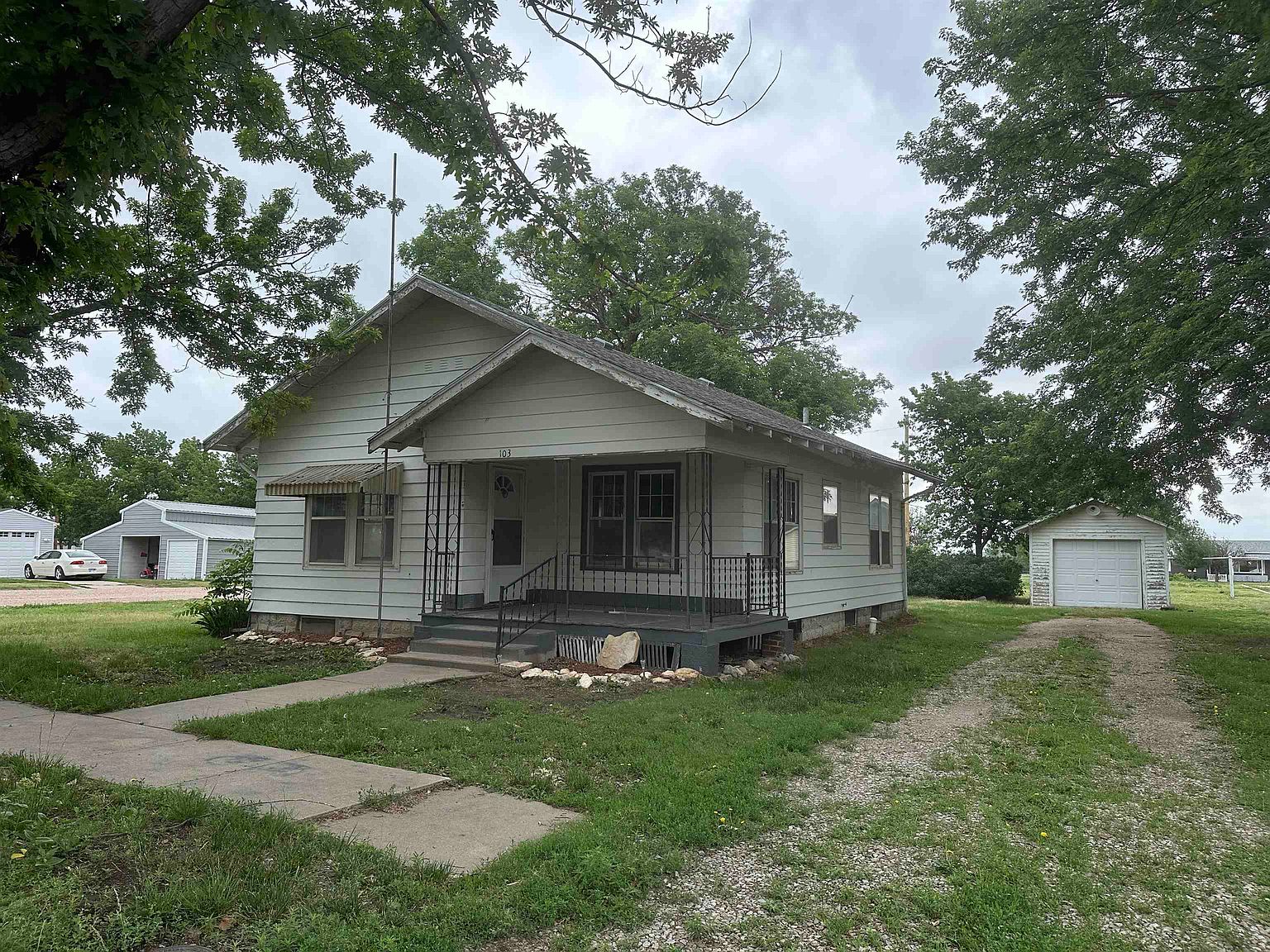 103 S 5th St, Otis, KS 67565 | Zillow