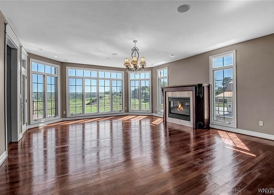 855 Sturgeon Point Rd, Derby, NY 14047 | Zillow