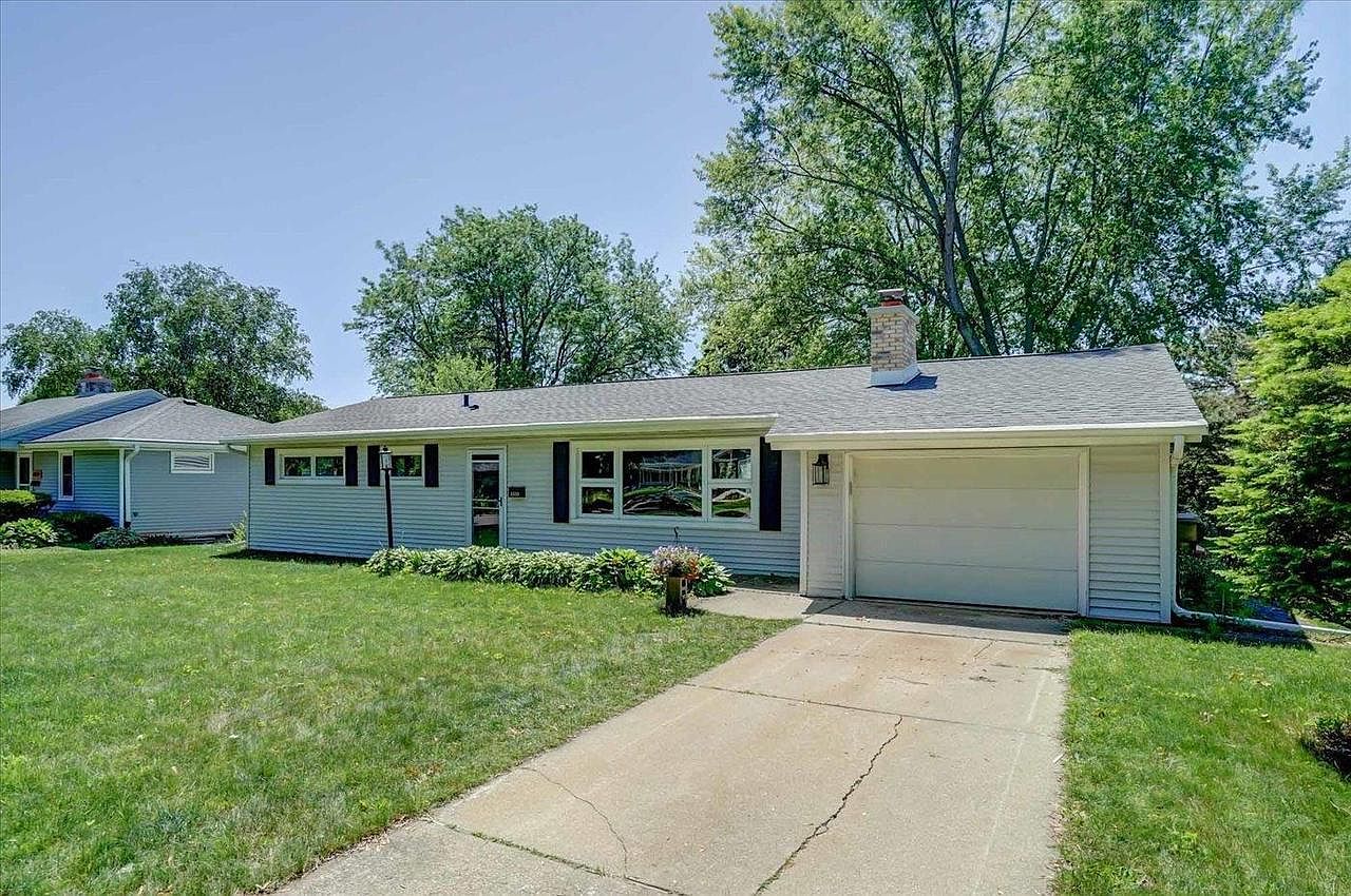 4333 Herrick Ln, Madison, WI 53711 | Zillow