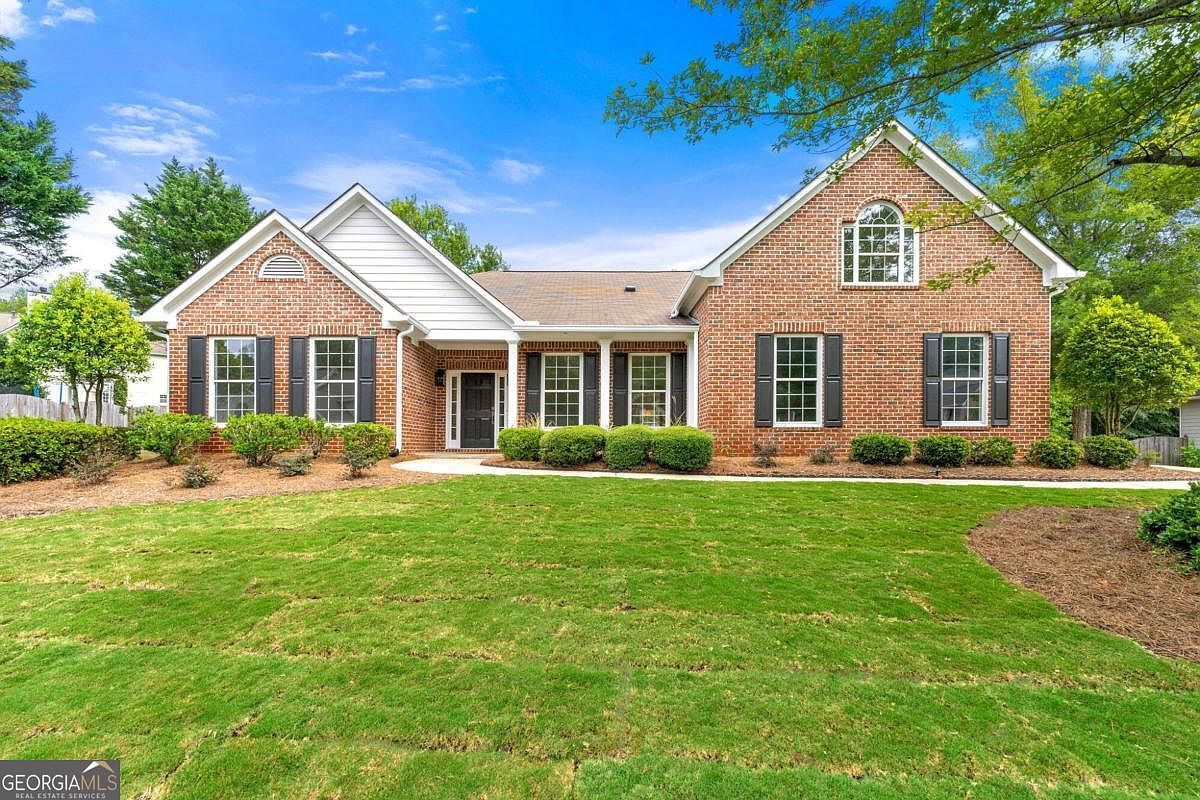 1015 Forest Creek Dr, Canton, GA 30115 | Zillow