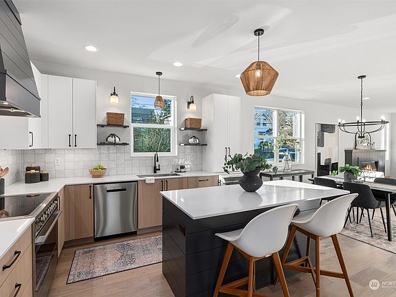 2705 NE 54th Street, Seattle, WA 98105 | Zillow