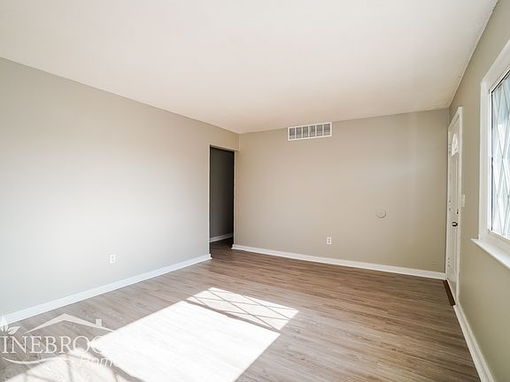 5274 Refugee Rd, Columbus, OH 43232 | Zillow