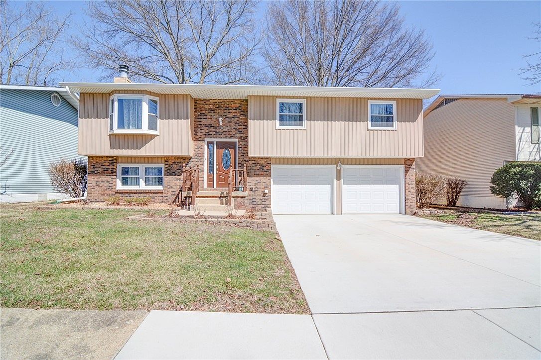 4904 E Baker Woods Ln, Decatur, IL 62521 | Zillow