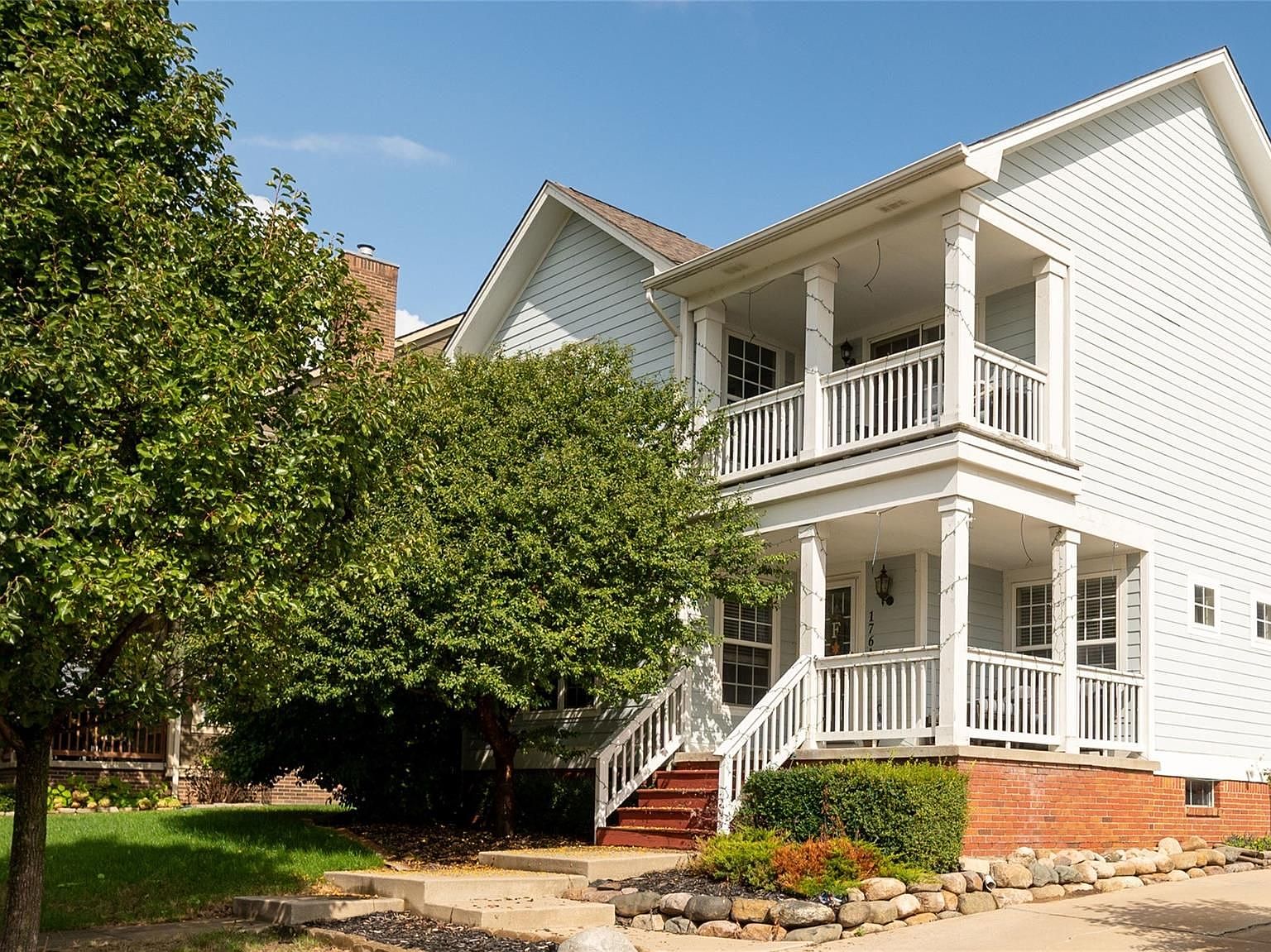 1761 Town Commons Dr, Howell, MI 48855 | Zillow