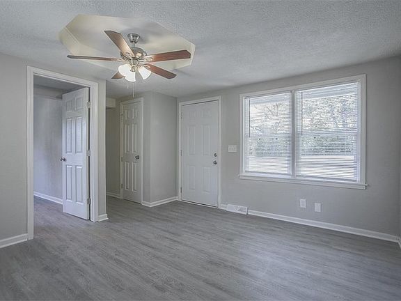 8413 Sterling Ave, Raytown, MO 64138 | MLS #2558094 | Zillow