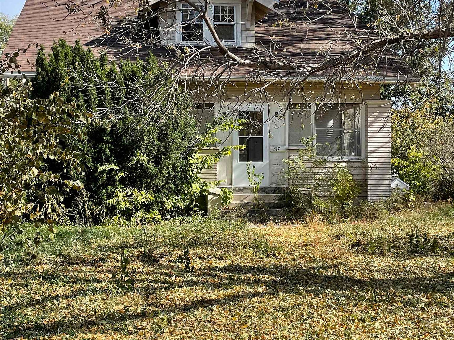 317 N 5th St, Indianola, NE 69034 | MLS #31812 | Zillow