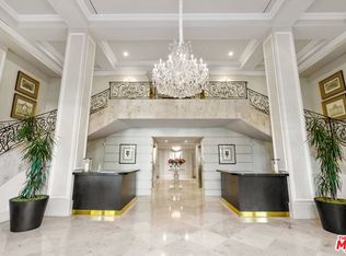 425 N Maple Dr UNIT 203, Beverly Hills, CA 90210 | MLS #21688308 | Zillow