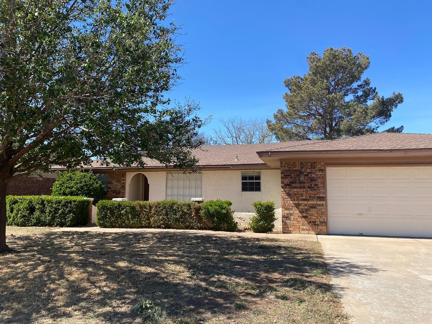 105 S Terry Dr, Slaton, TX 79364 | Zillow