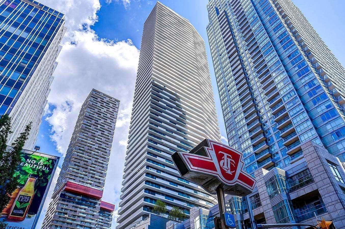 2221 Yonge St #613, Toronto, ON M4S 0B8 | Zillow