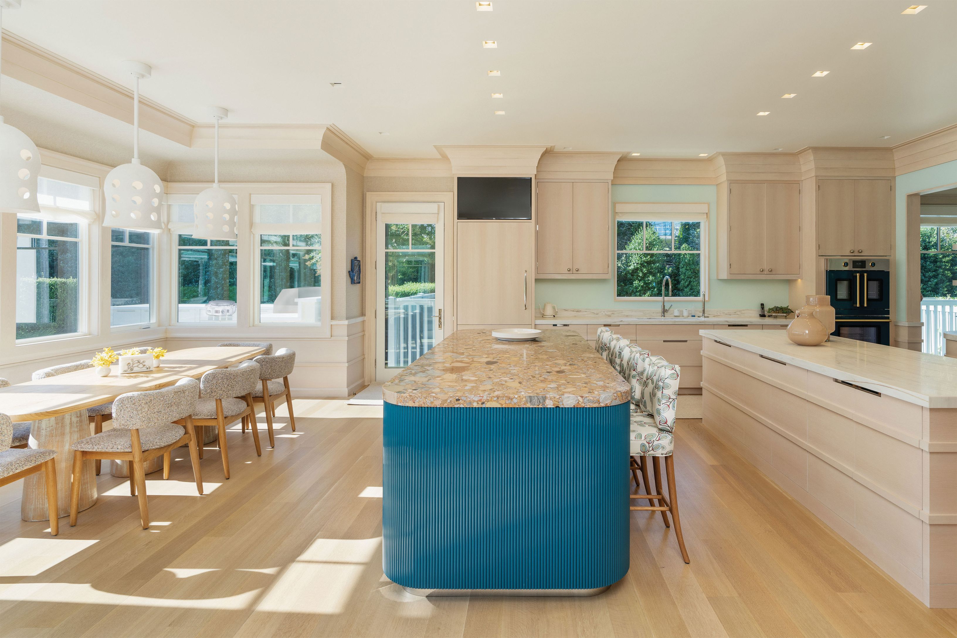 70 Fairfield Pond Ln, Sagaponack, NY 11963 | Out East