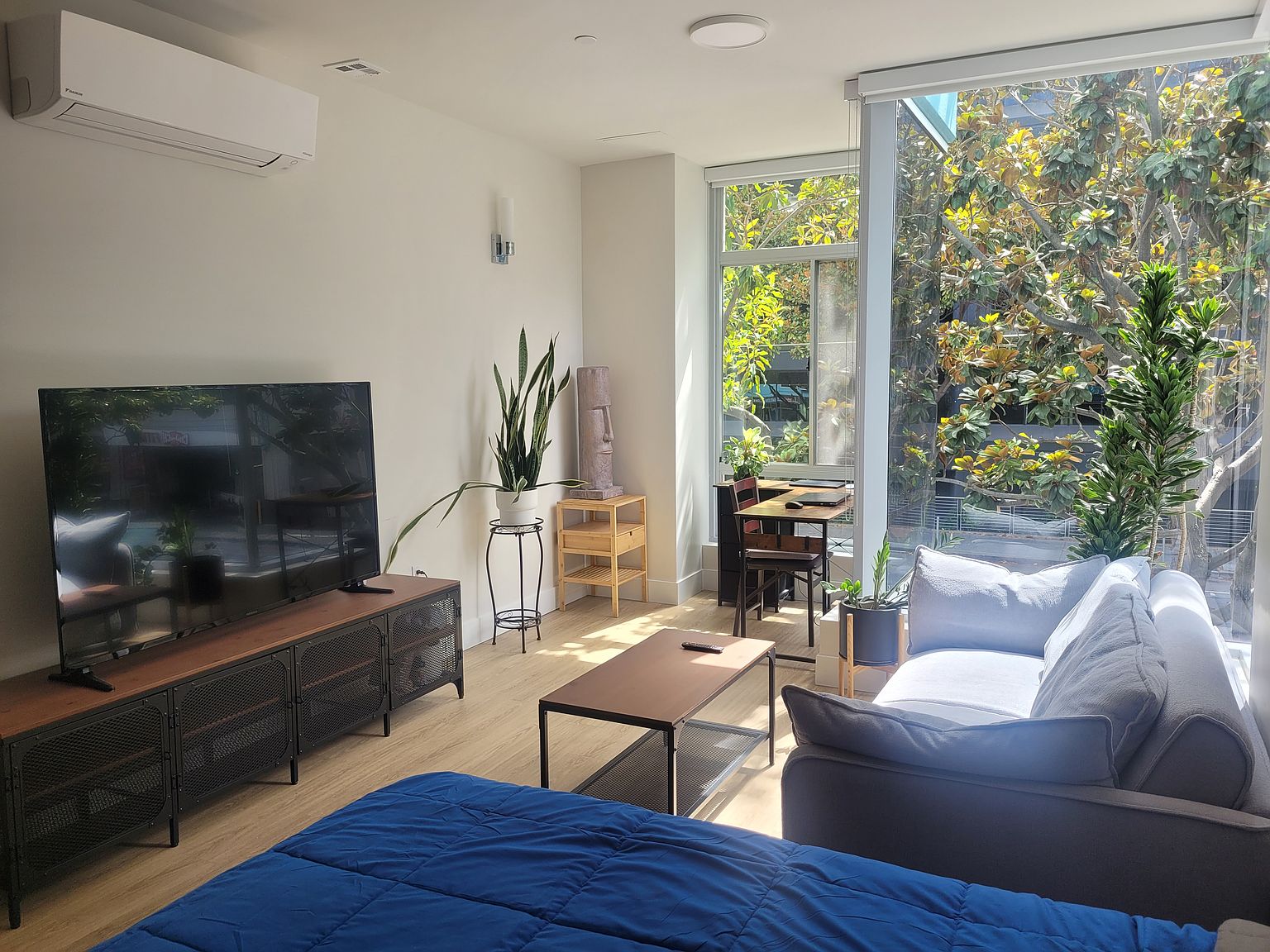 333 3rd St Unit 218, San Francisco, CA 94130 | Zillow