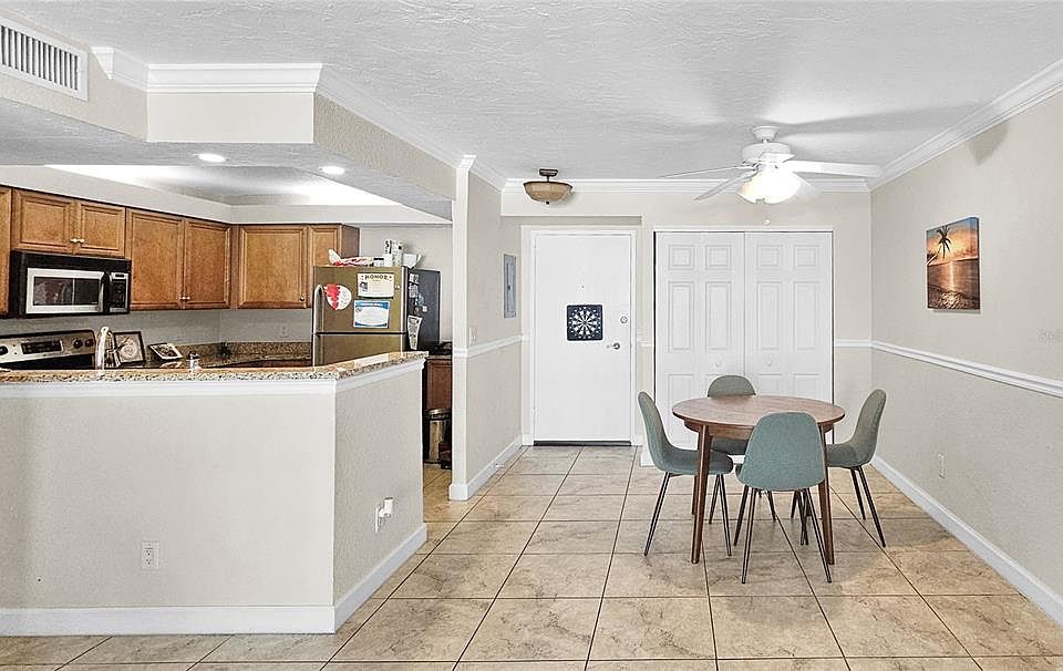2740 Coconut Bay Ln Sarasota, FL, 34237 - Apartments for Rent | Zillow
