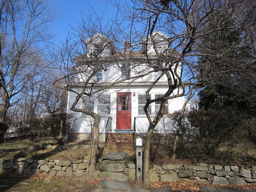 28 Neil Ln, Riverside, CT 06878 | Zillow