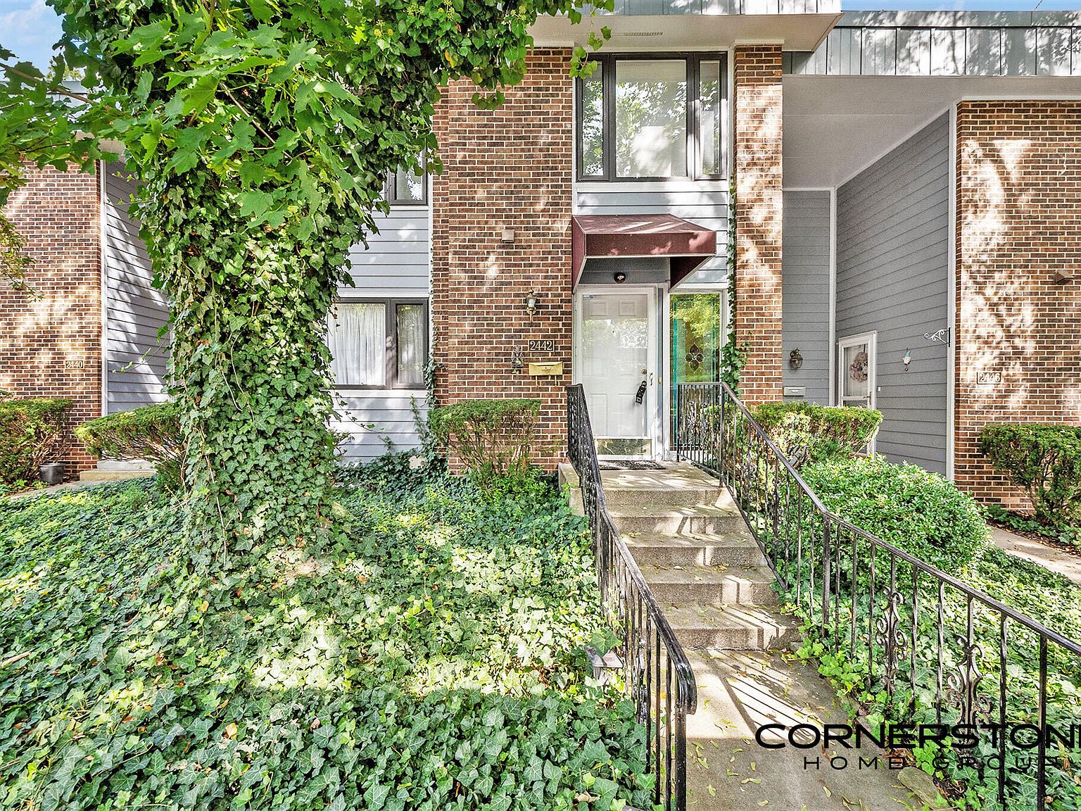 2442 E Collier Ave SE, Grand Rapids, MI 49546 | MLS #23133065 | Zillow