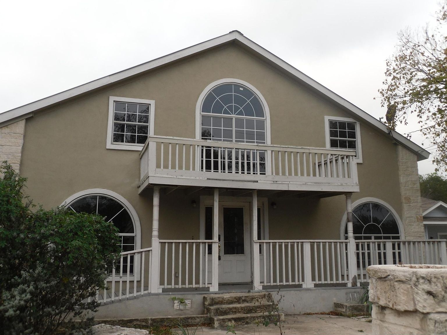 6021 Atwood St, Austin, TX 78741 | Zillow