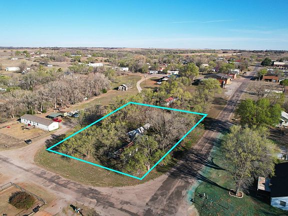 604 Oklahoma St, Reydon, OK 73660 | MLS #11265391 | Zillow