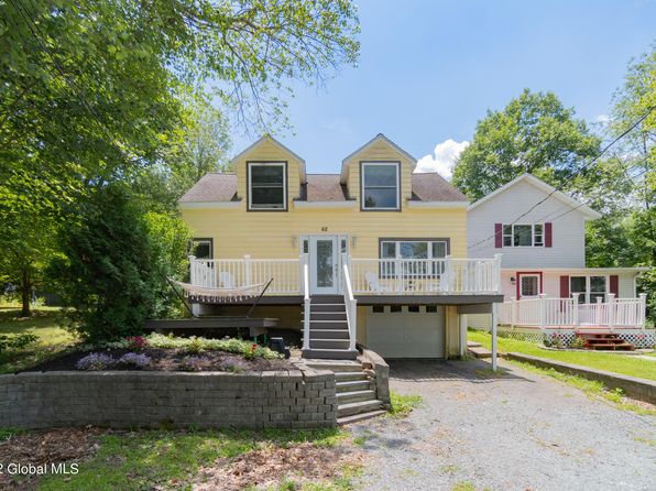 Nassau Real Estate - Nassau NY Homes For Sale | Zillow