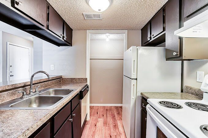 Kennington Apartments - 6406 Tealcove Dr Arlington TX | Zillow