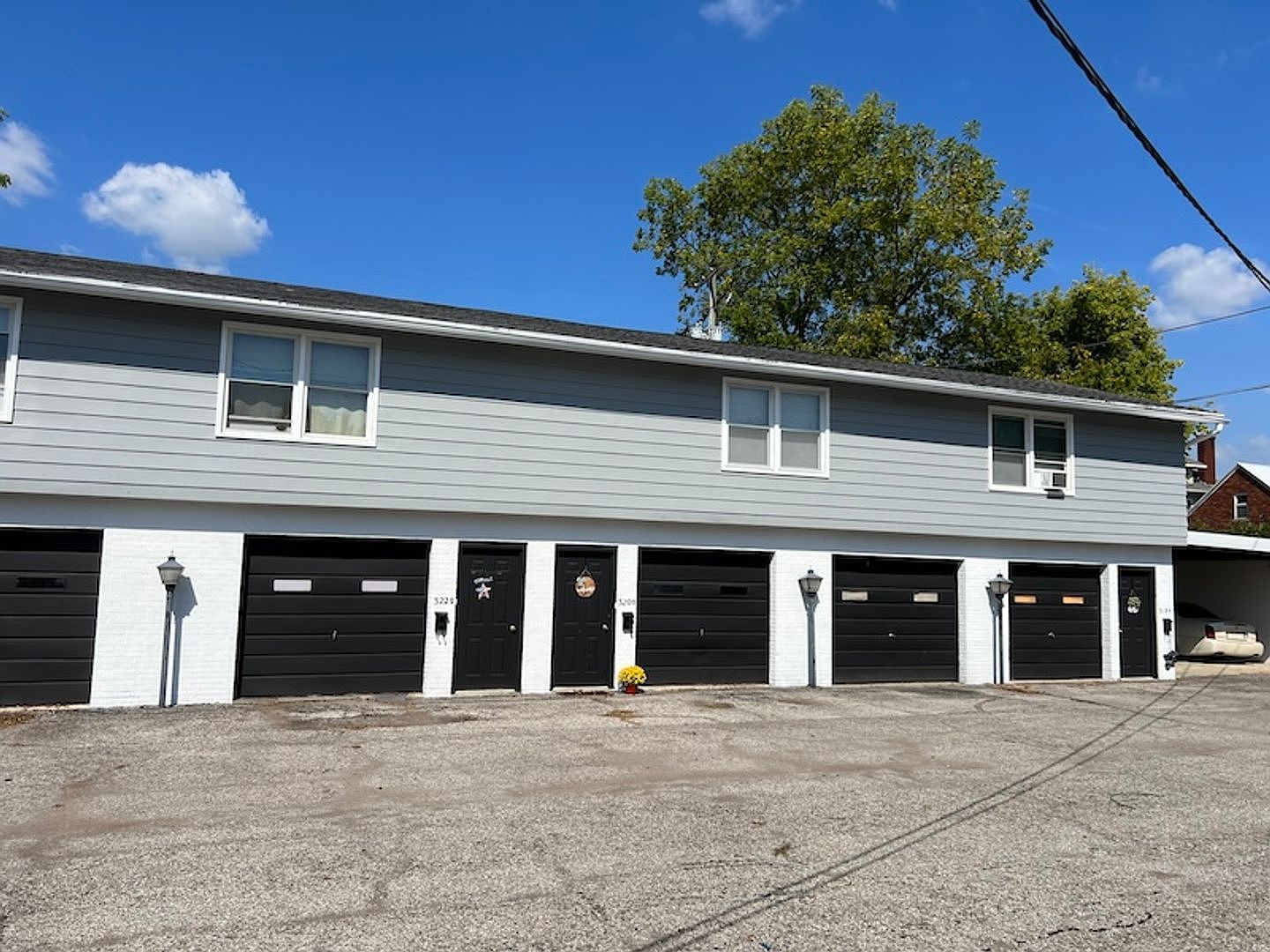 318-324 W Rensselaer St #322-1/2, Bucyrus, OH 44820 | Zillow